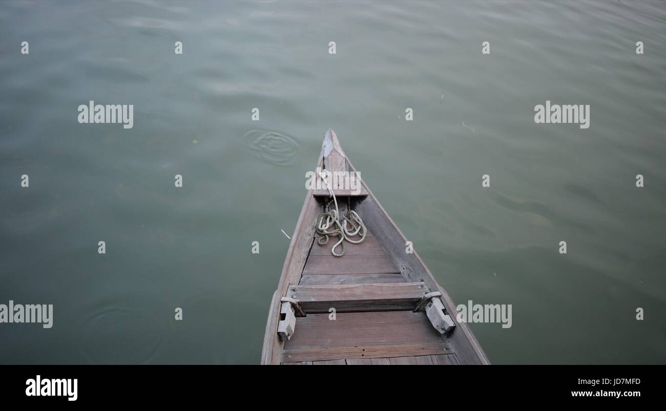 Traditional rowing boat hi-res stock photography and images - Alamy