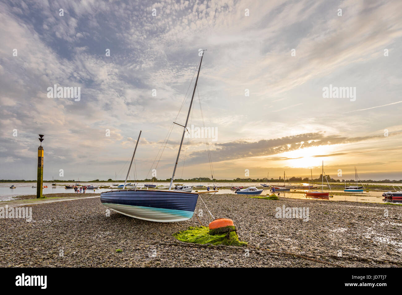 Chichester harbour hi-res stock photography and images - Alamy