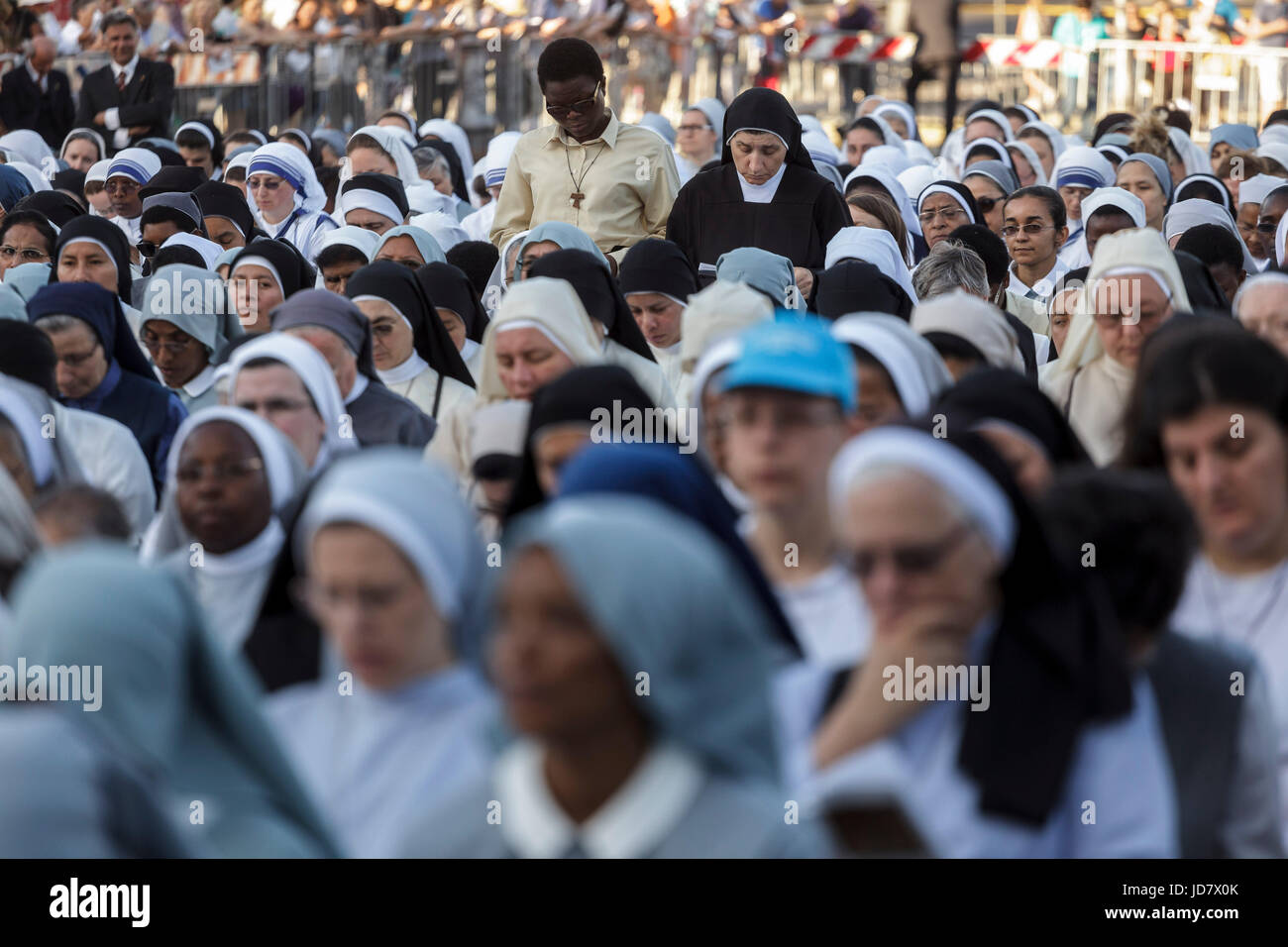 Rome, Italy. 18th June, 2017. Nuns attend a Holy Mass celebrated by ...