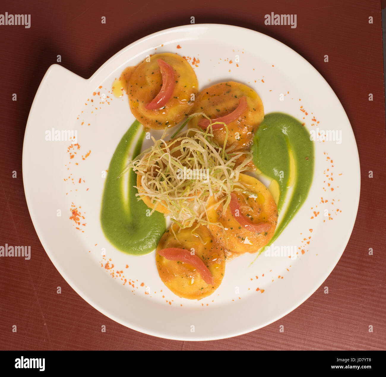 Professional cooking in the kitchen Stock Photo - Alamy