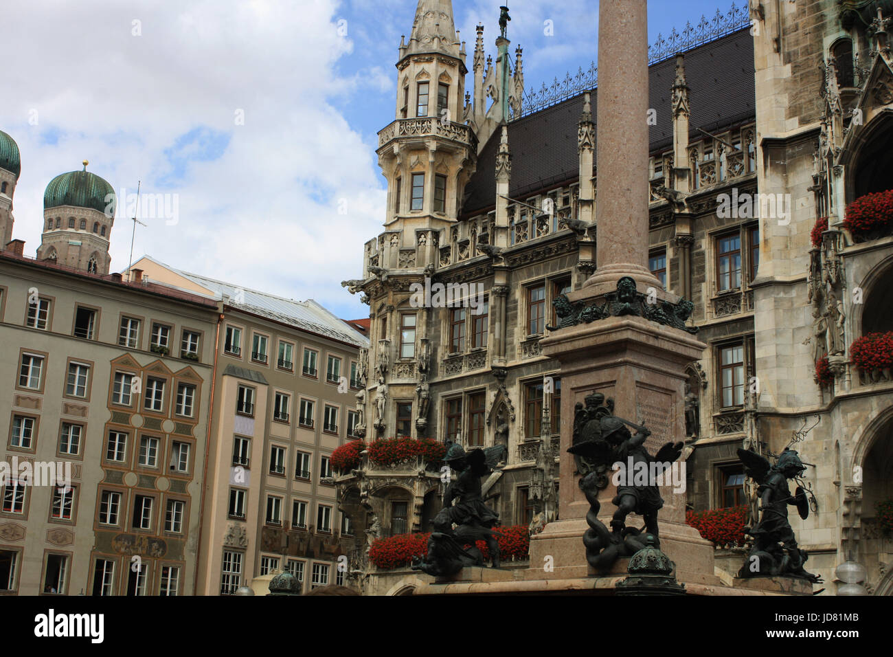 Monuments munich culture hi-res stock photography and images - Alamy