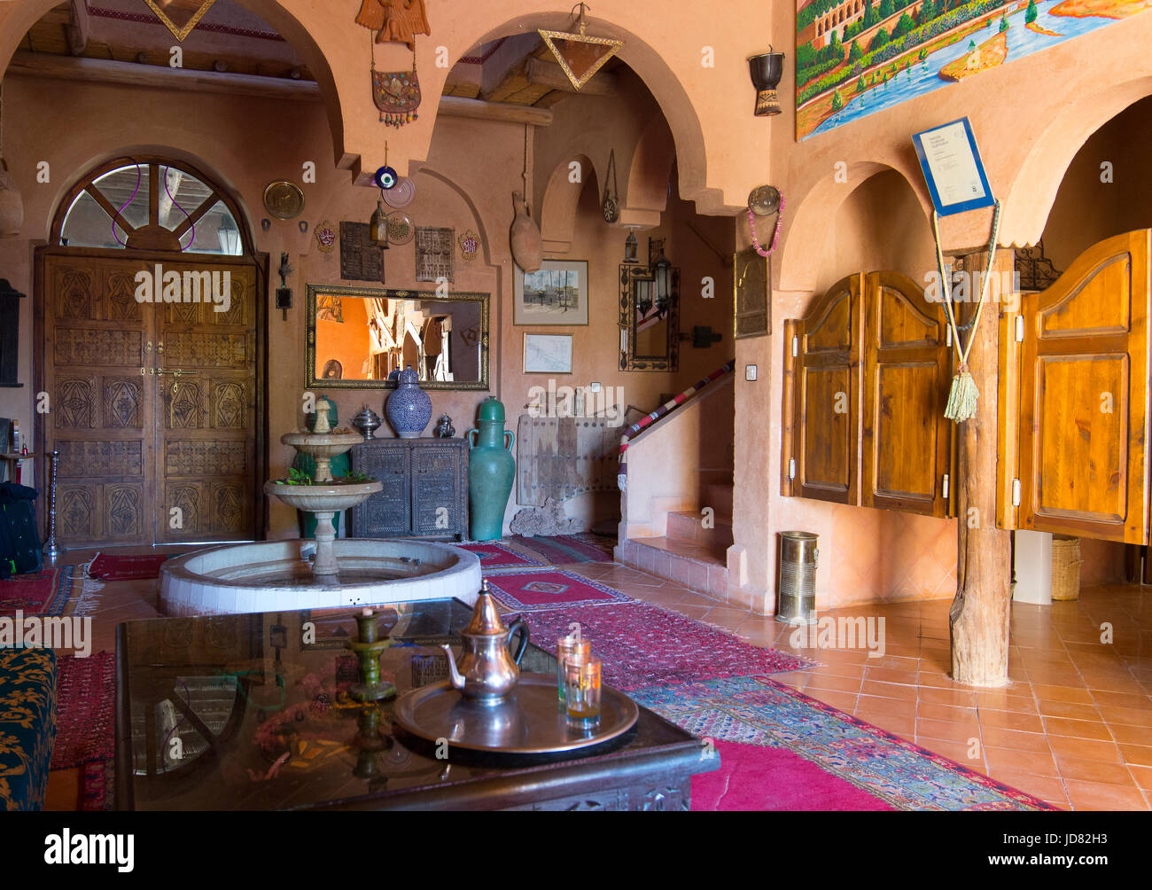 indoor tipical house morocco Stock Photo - Alamy