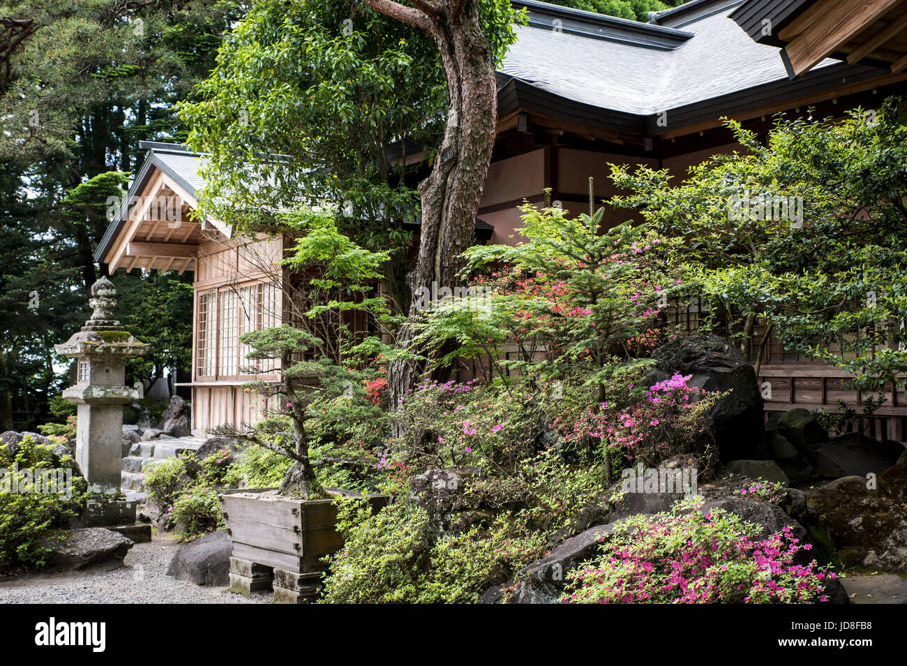 Kirishima jingu hi-res stock photography and images - Alamy