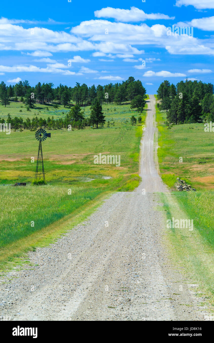windmill along a remote backroad near roundup, montana Stock Photo - Alamy