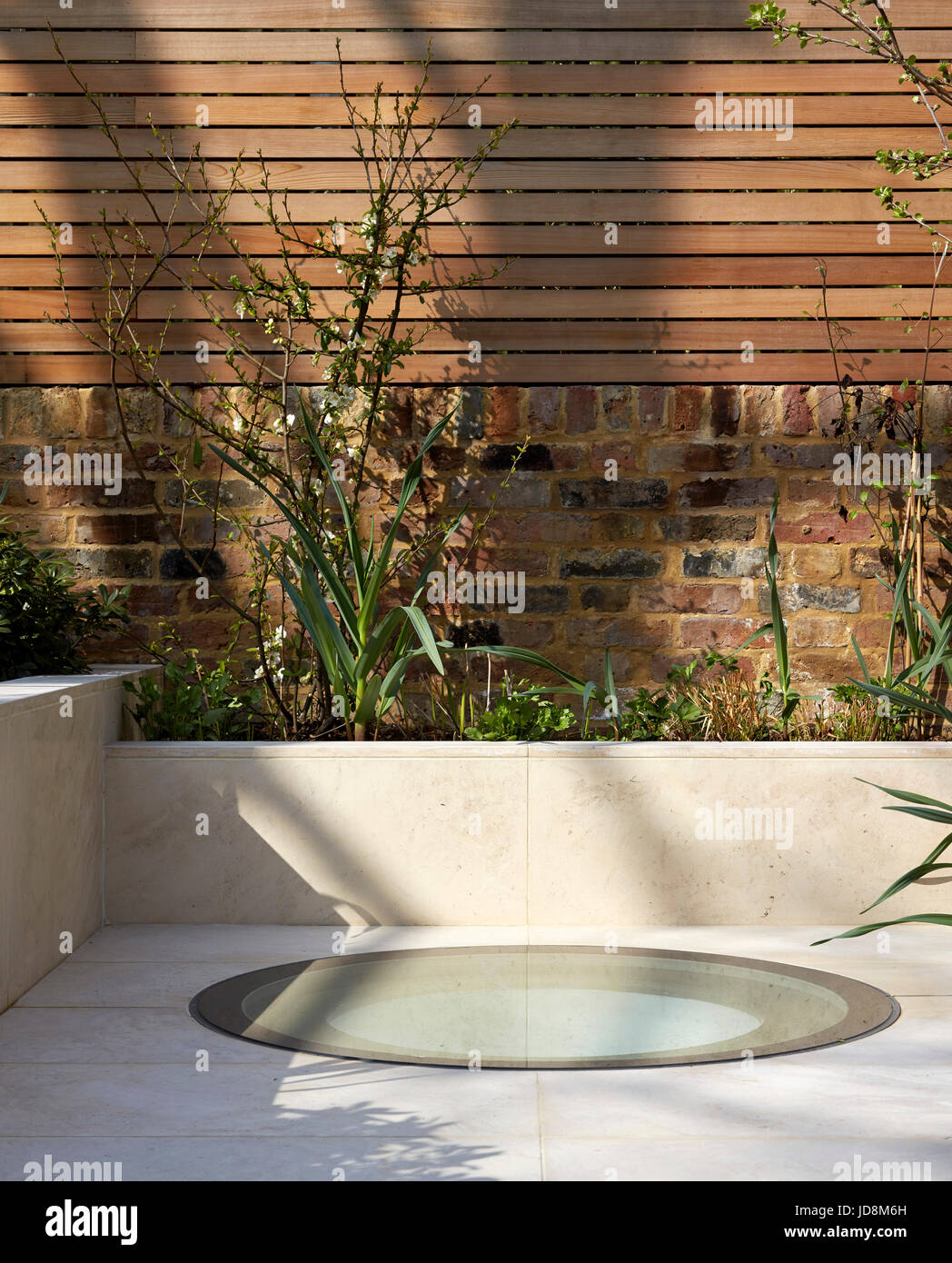 Basement garden view hi-res stock photography and images - Alamy