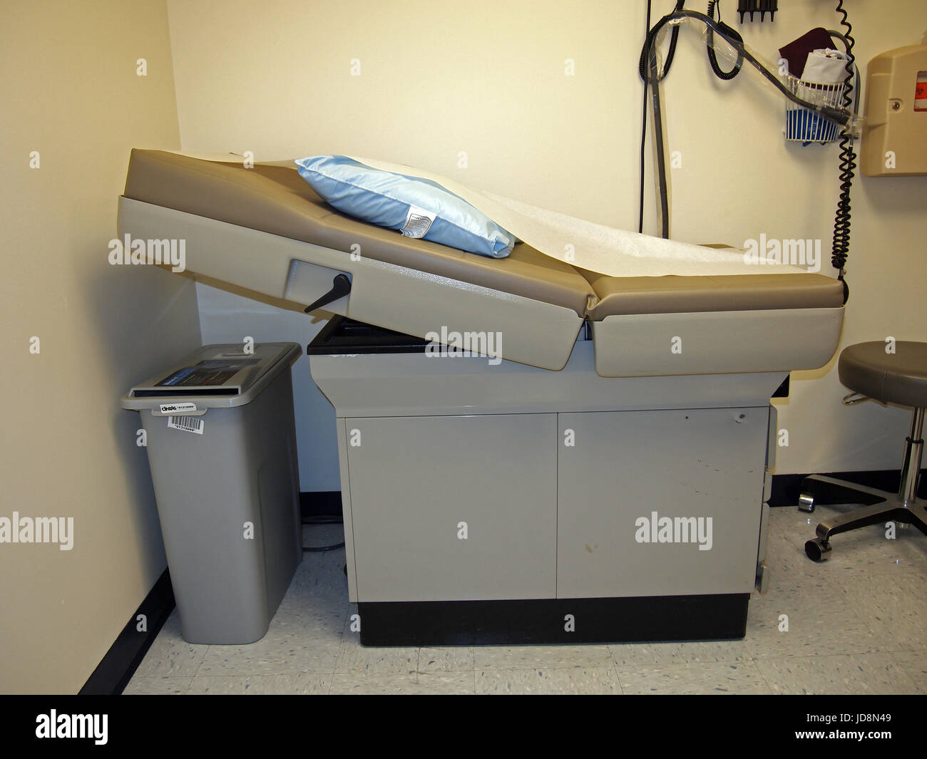 doctor exam room Stock Photo - Alamy