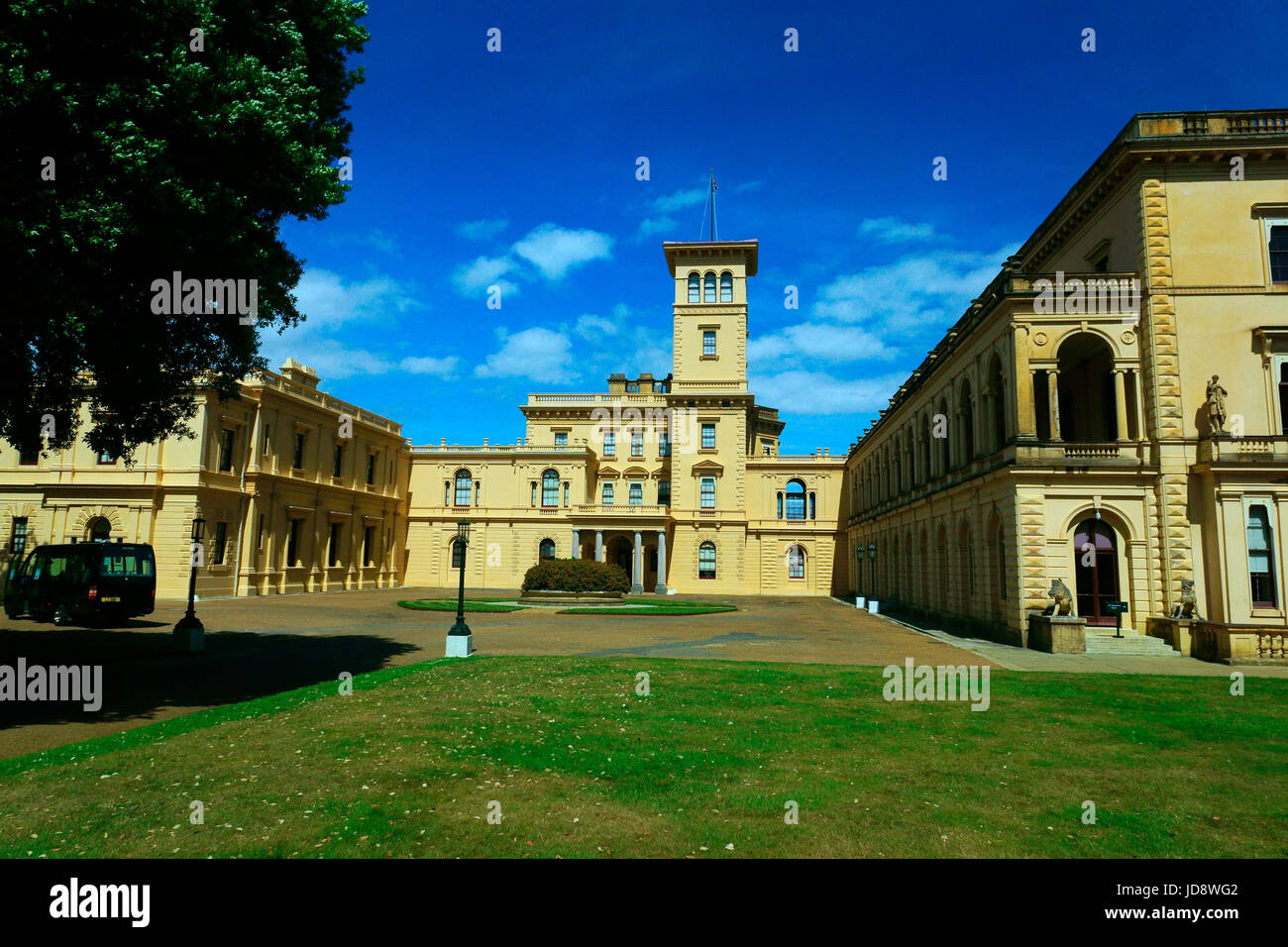 Queen victoria tree osborne hi-res stock photography and images - Alamy