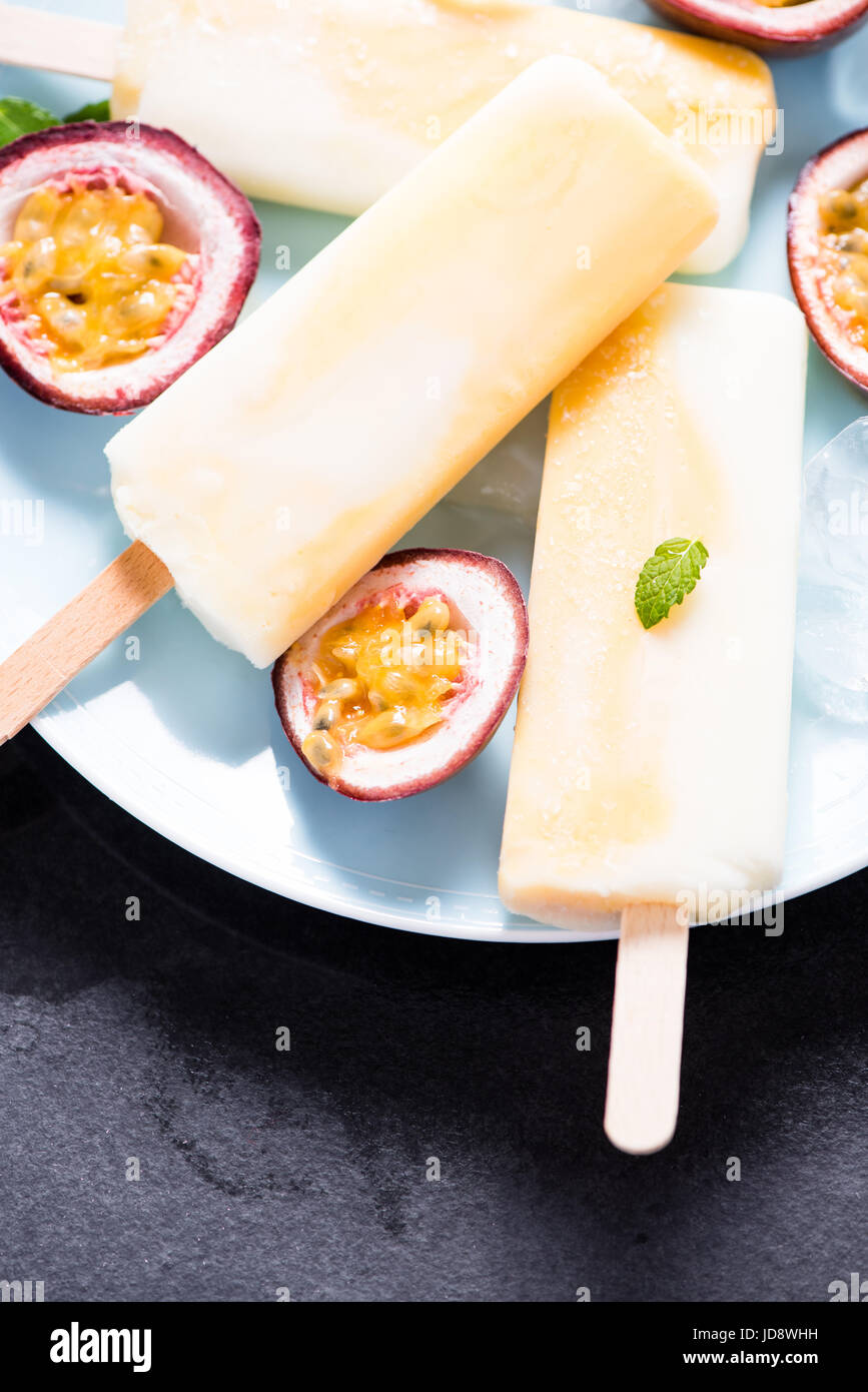 Exotic fruits popsicle Stock Photo - Alamy