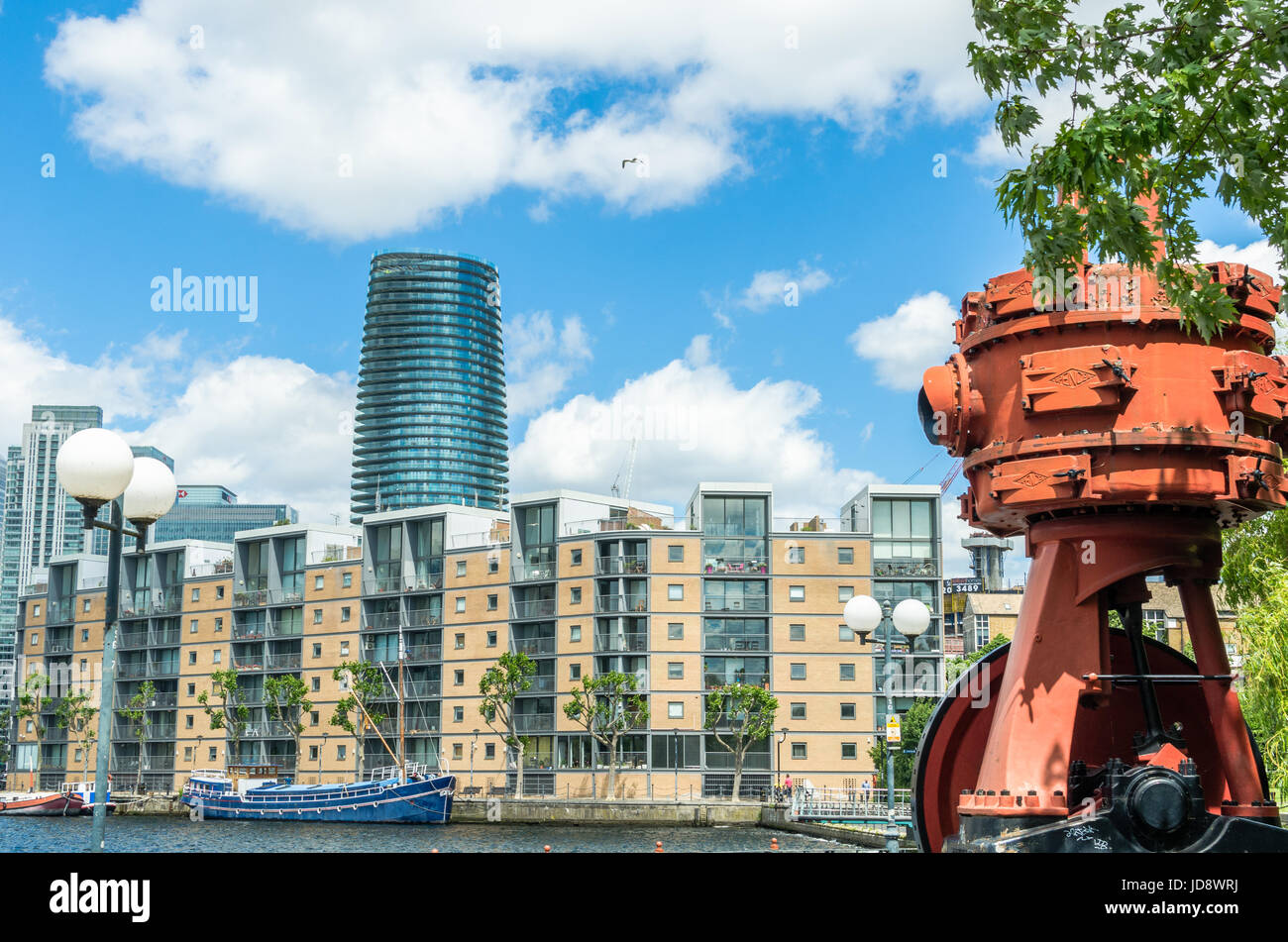 Millwall Outer Docks High Resolution Stock Photography and Images - Alamy