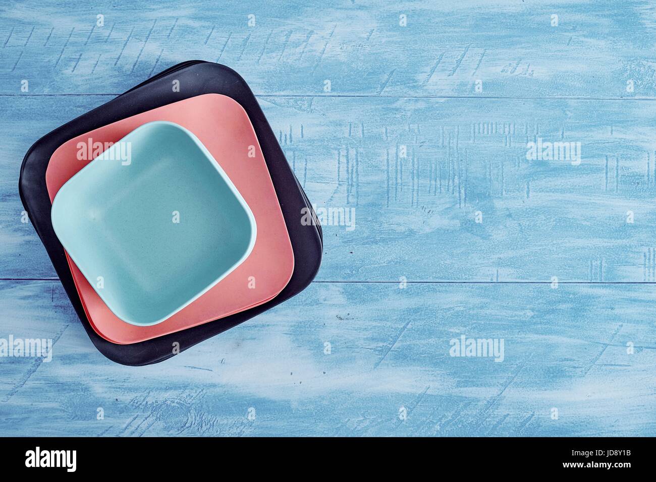 A studio photo of modern dinnerware Stock Photo - Alamy