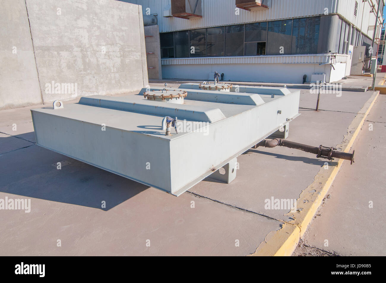 Power Transformer Oil Conservation Tank, Geothermal Power Plant, CERRO ...