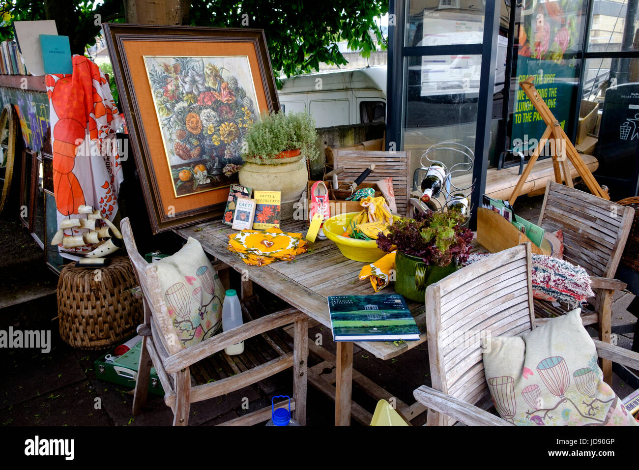 Walcot Street antique Market Bath somerset England UK Stock Photo - Alamy
