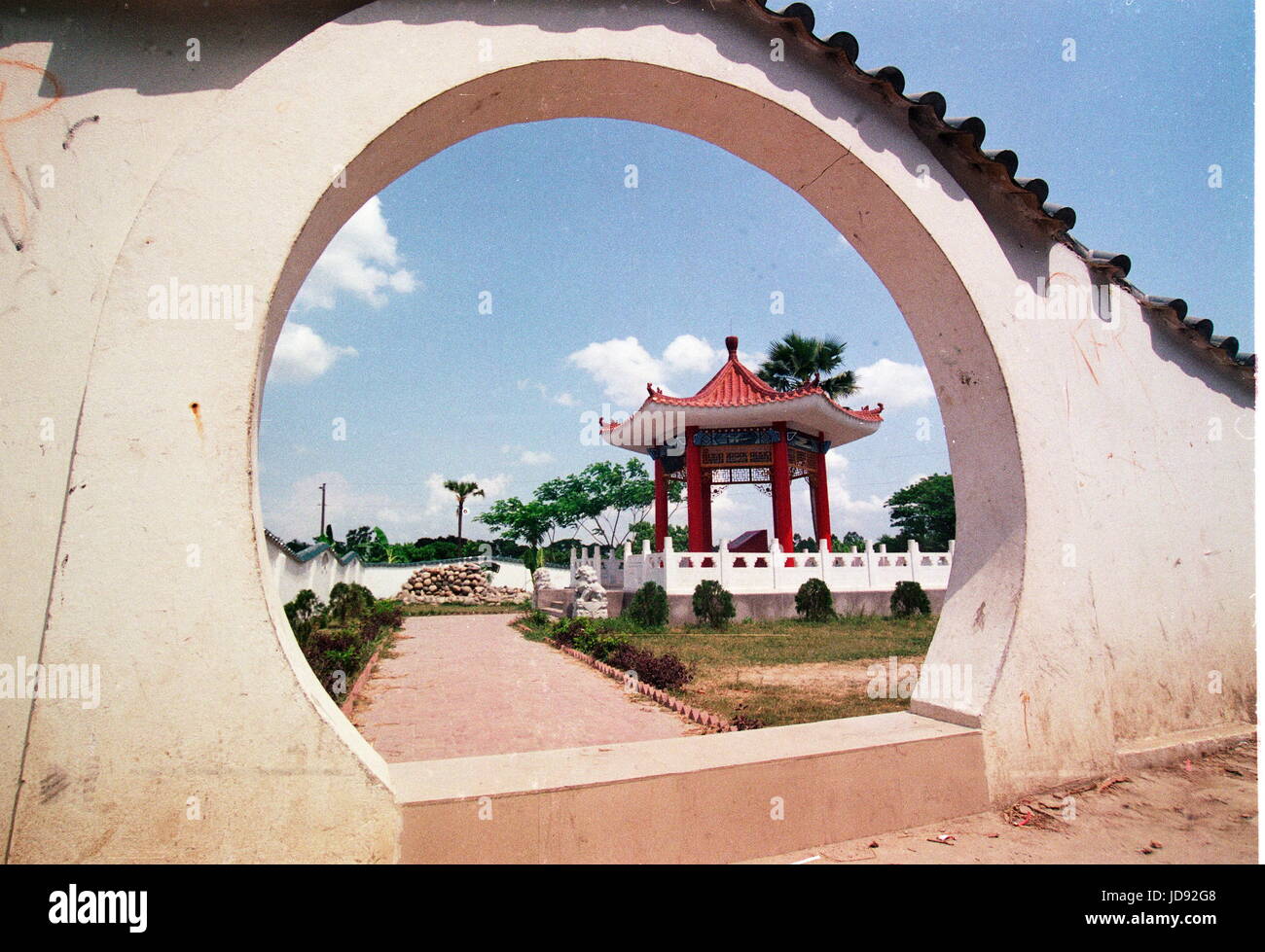 atish dipankar was a rnowned buddist saint of asia sub continent 14 ...