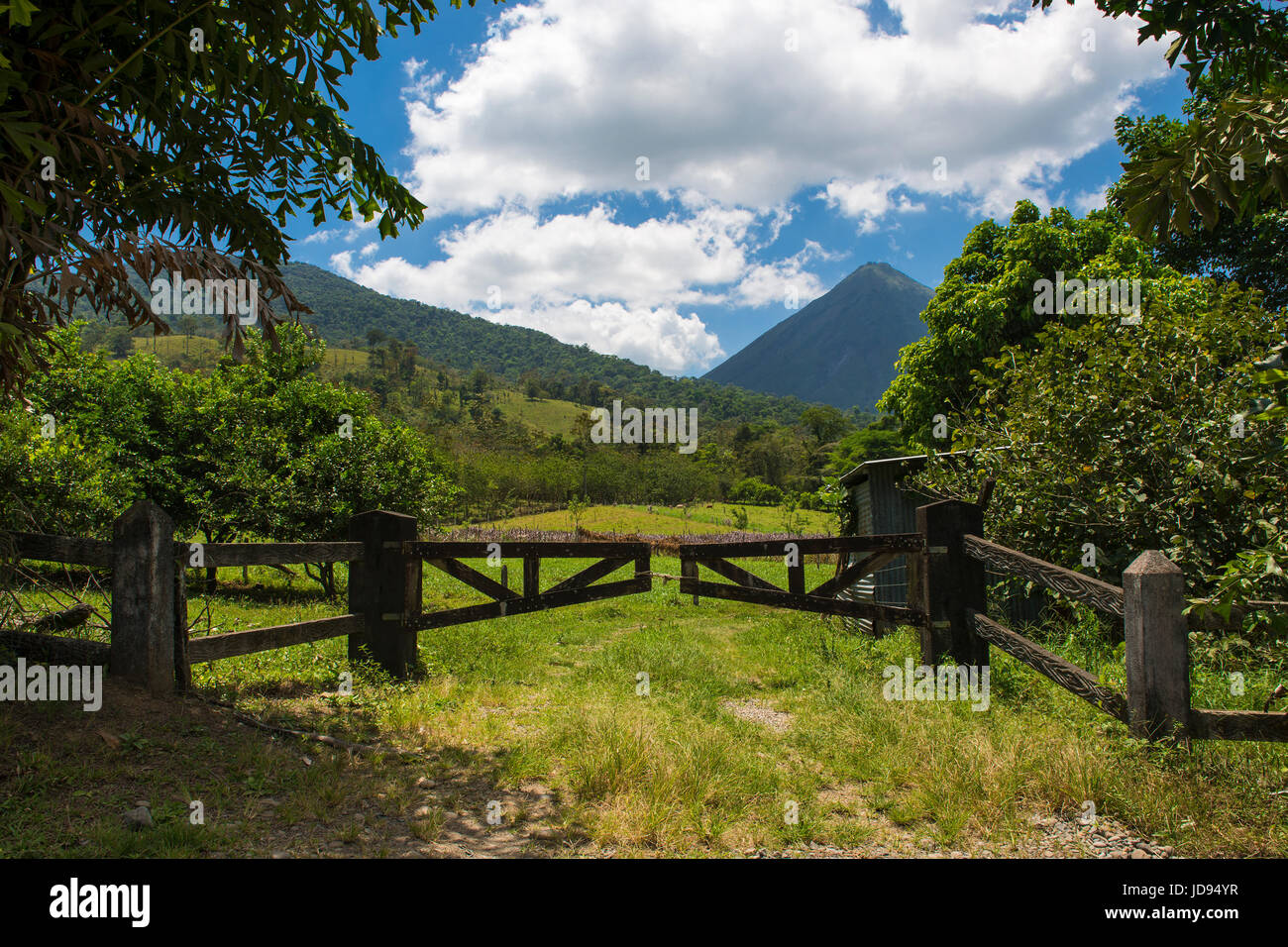 Arenal volcano in costa hi-res stock photography and images - Alamy