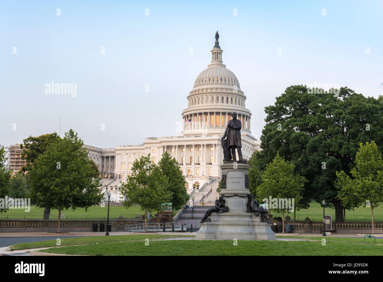 Capitol hill us capitol building hi-res stock photography and images ...