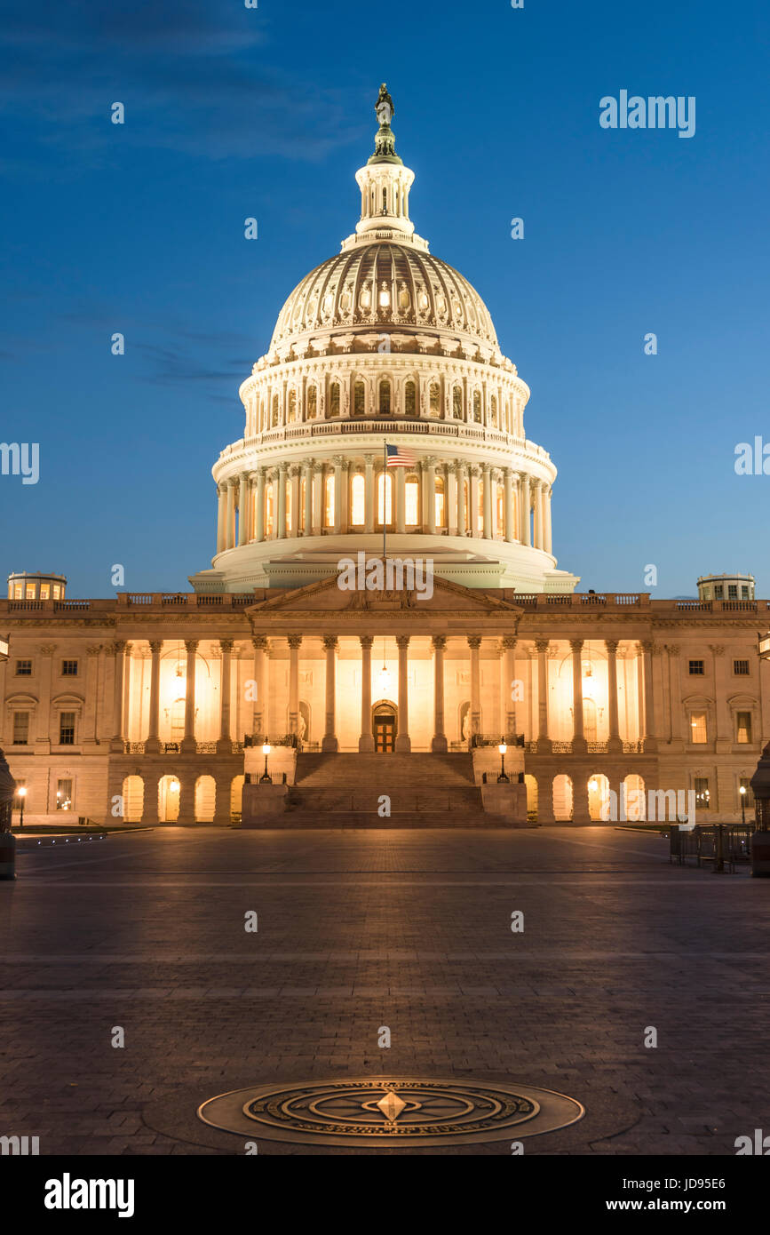 Washington dc capitol exterior senate hi-res stock photography and ...