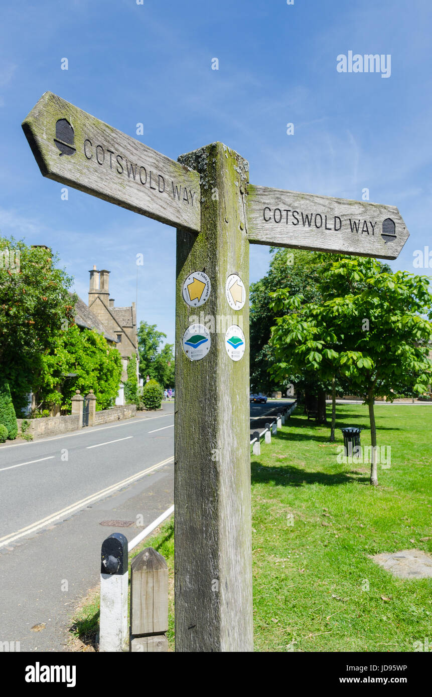 Sign For The Cotswold Way High Resolution Stock Photography and Images ...