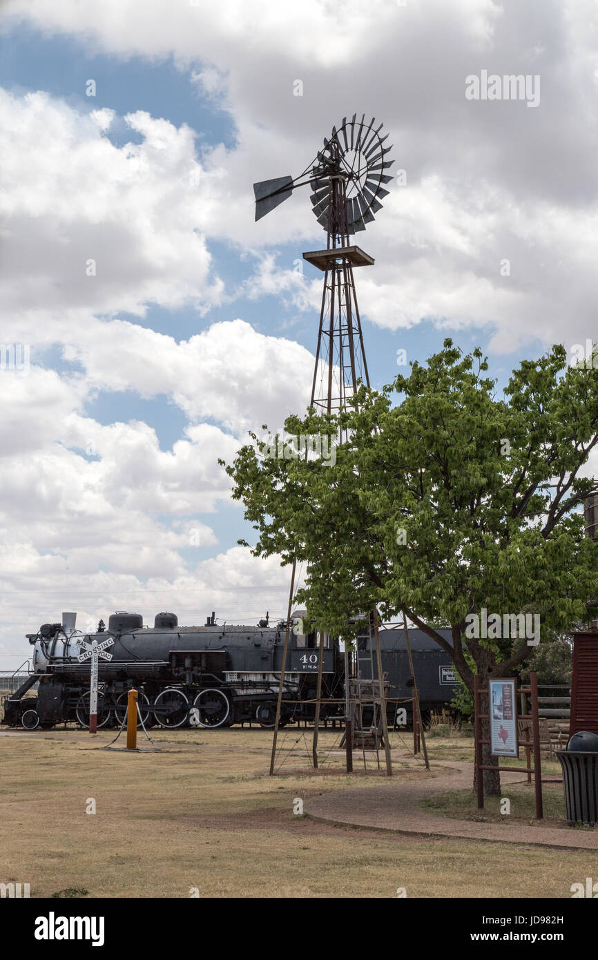 Clipper Windmill, 1910 at the National Ranching Heritage Center ...