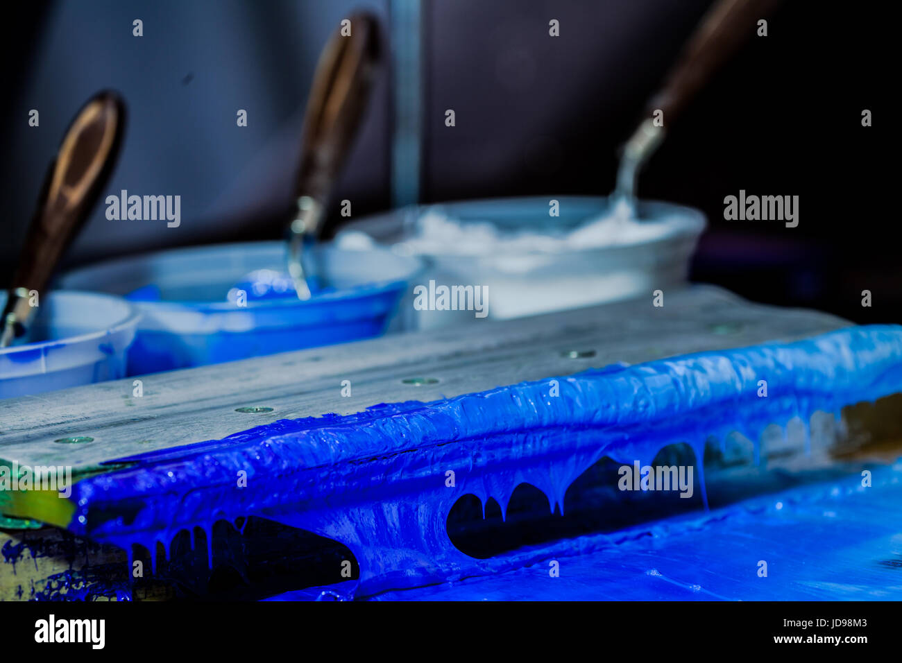 cold tone colour to grading blue tone color start from dark blue,middle ...