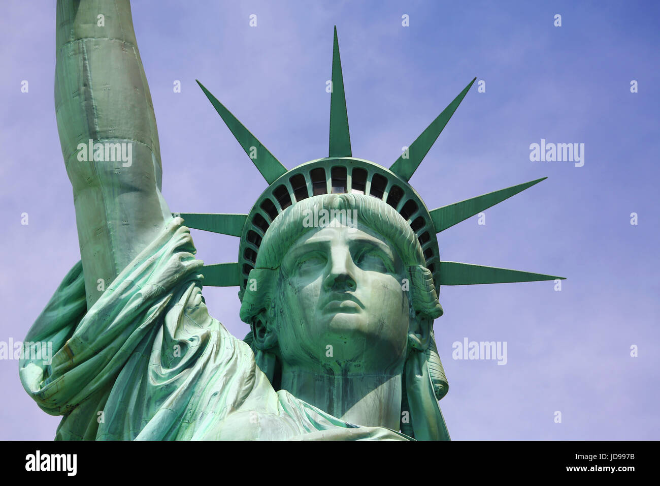 Statue of liberty close up hi-res stock photography and images - Alamy