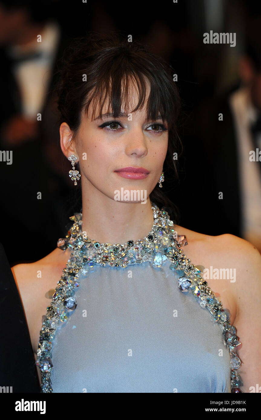 Le redoutable hi-res stock photography and images - Alamy