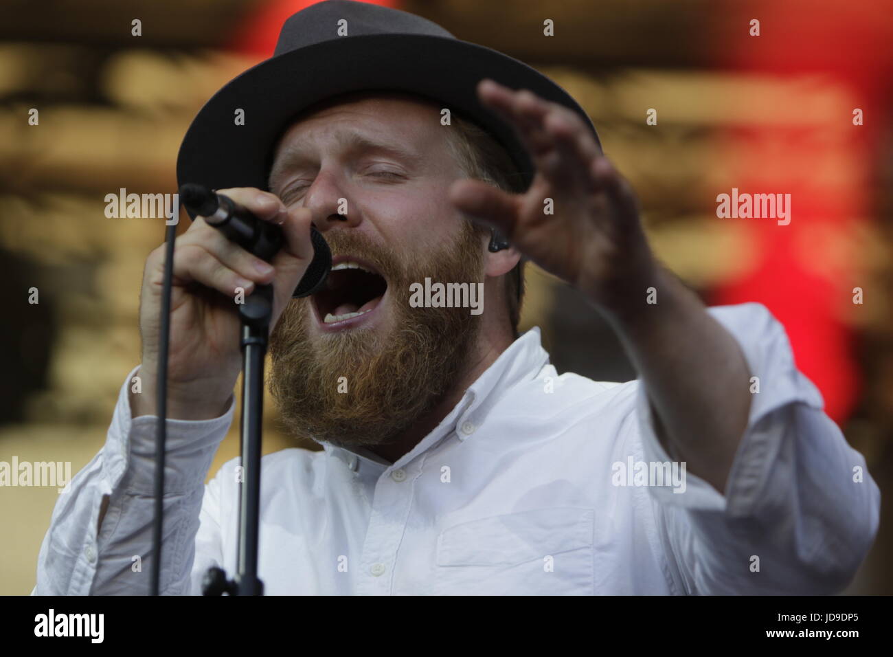 Worms, Germany. 18th June, 2017. British singer songwriter Alex Clare ...
