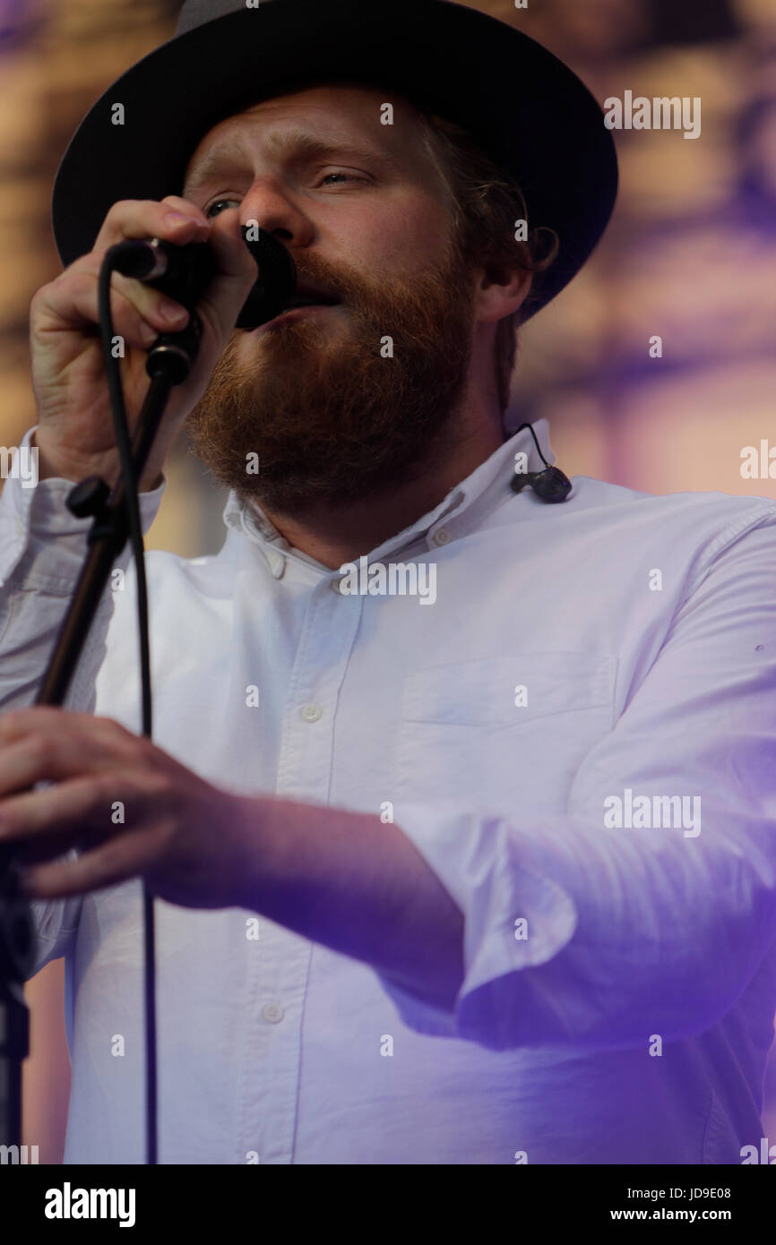Worms, Germany. 18th June, 2017. British singer songwriter Alex Clare ...