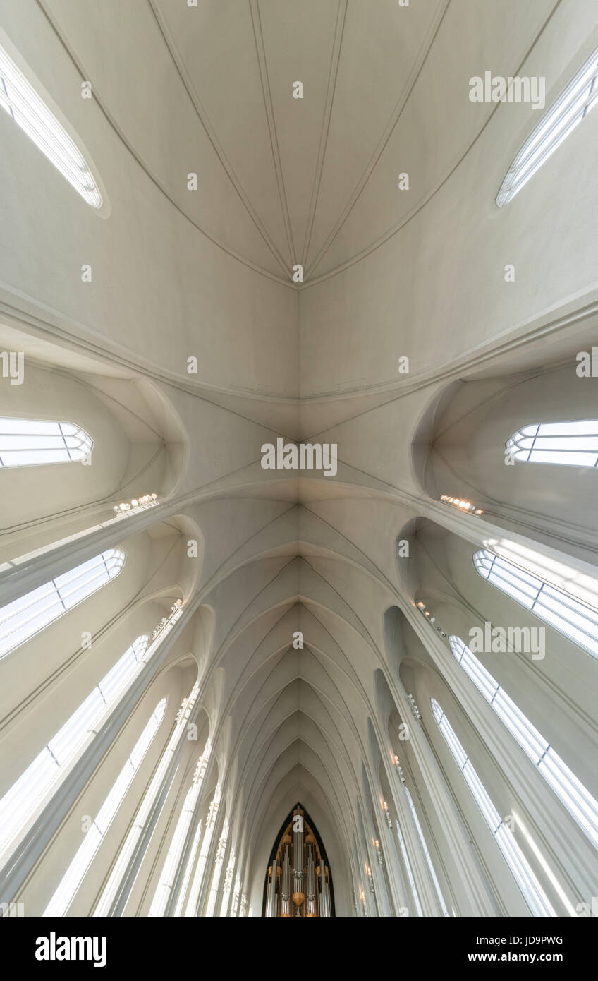 Vaulted church ceiling hi-res stock photography and images - Alamy