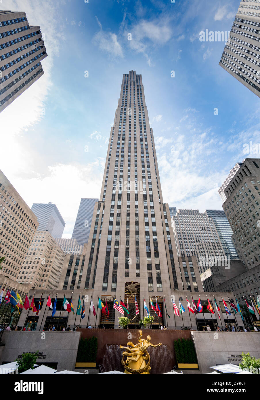 Low angle view of the Rockerfeller Center, New York City, USA. 2016 ...
