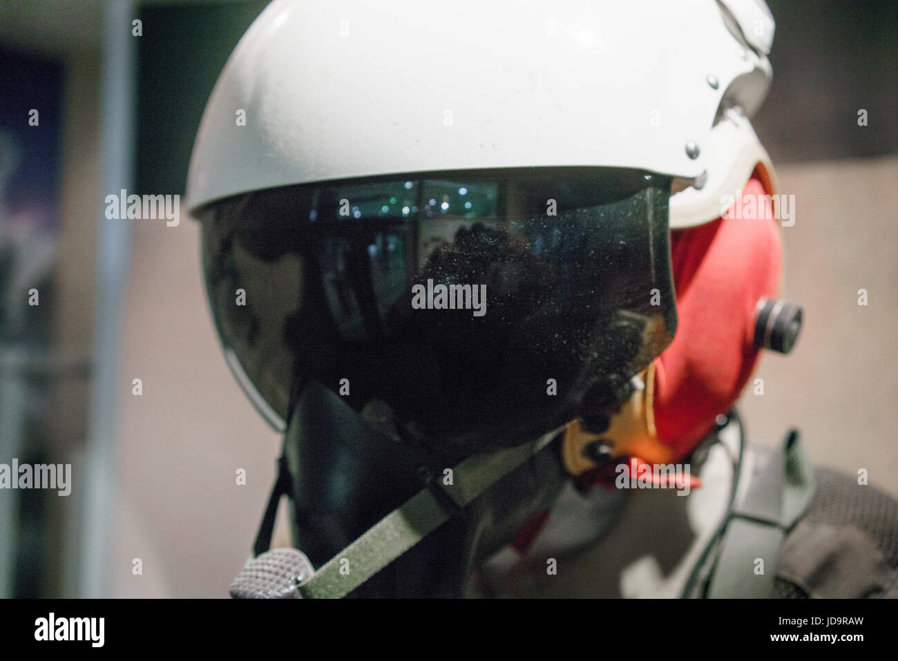 Fighter pilot helmet hi-res stock photography and images - Alamy