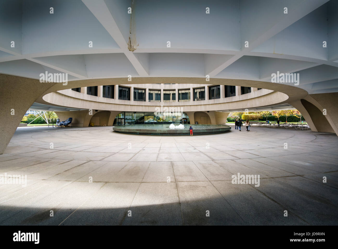 Courtyard and water fountains of government building, Washington DC ...