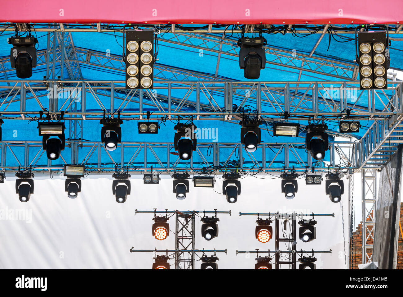 professional spotlight system mounted under roof of outdoor stage Stock ...