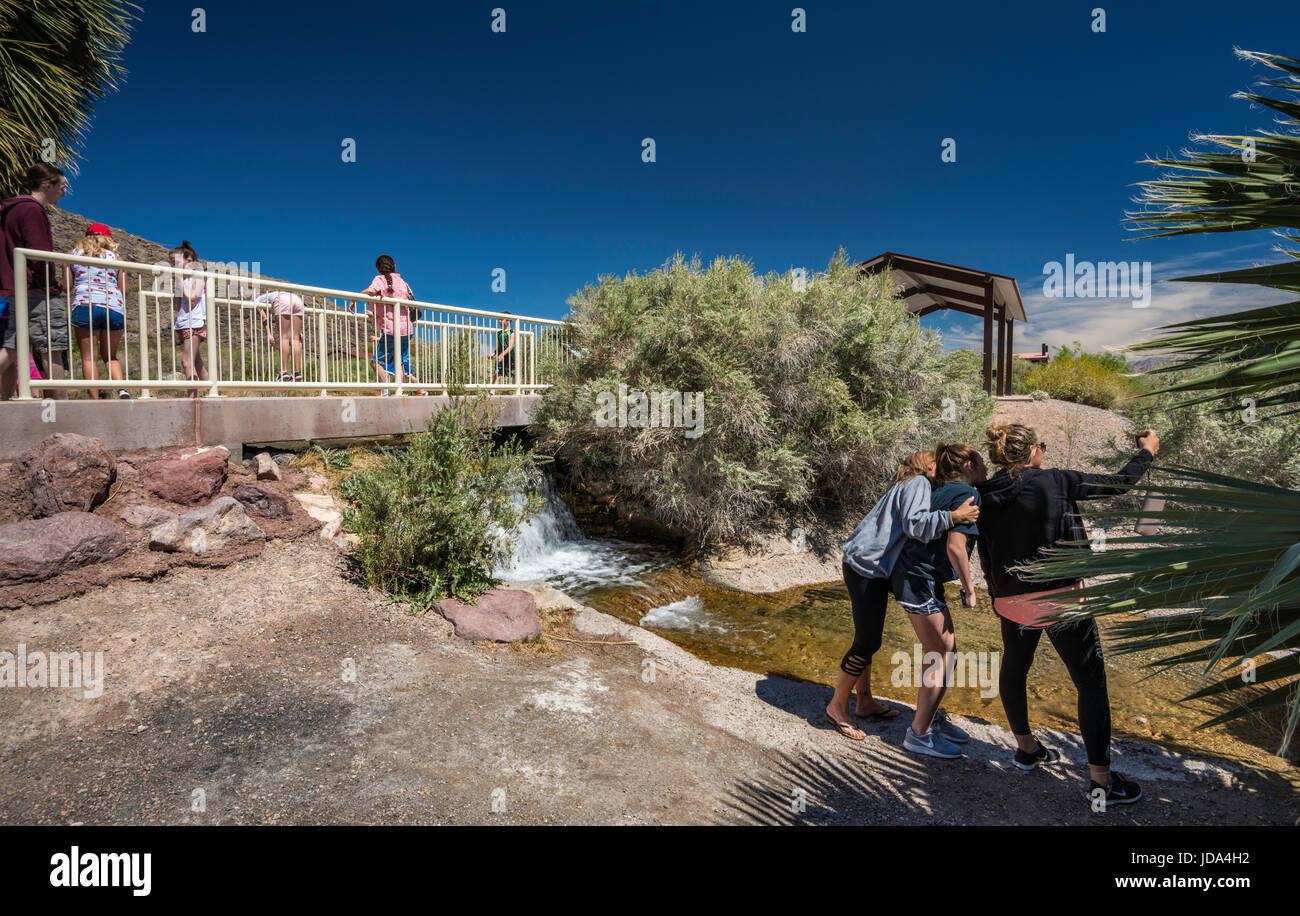 Geothermal hot springs hi-res stock photography and images - Alamy