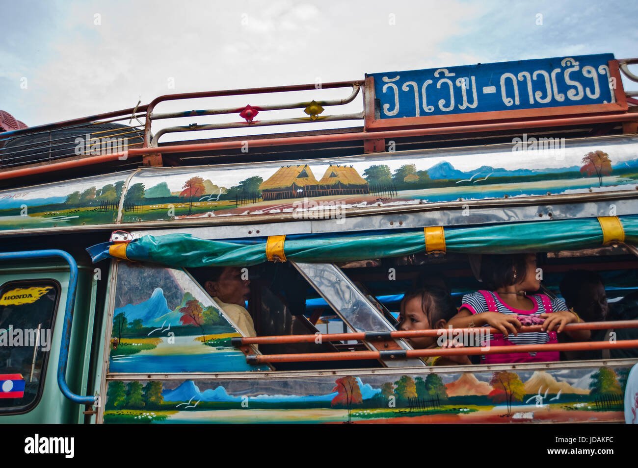 Recommended city hi-res stock photography and images - Alamy