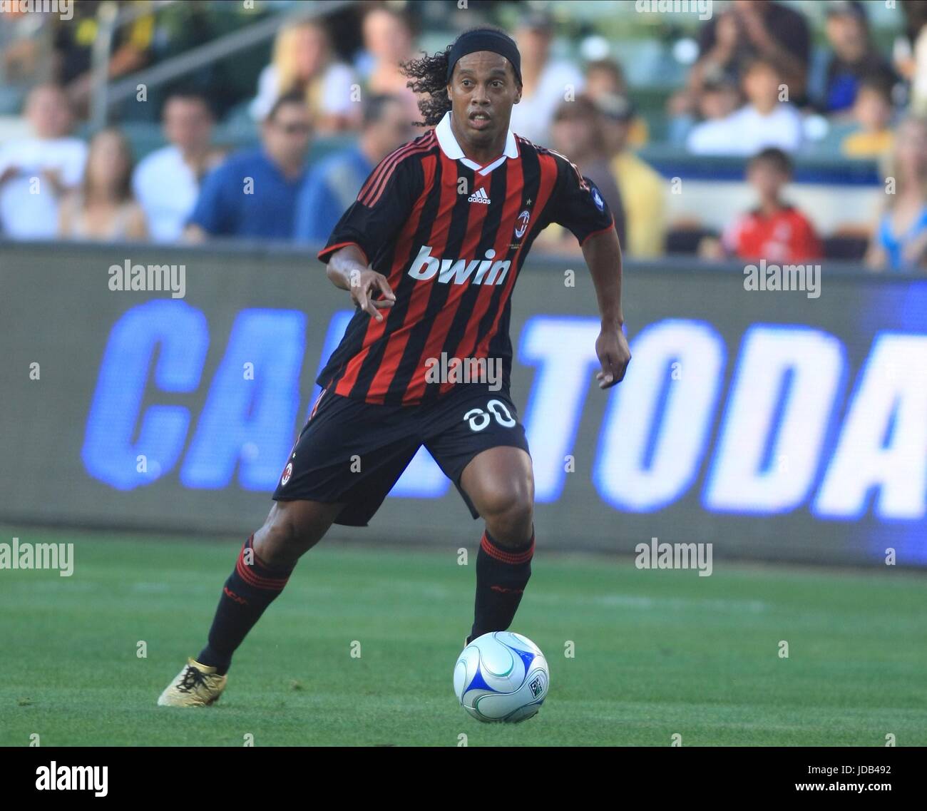 Ronaldinho ac milan 2009 hi-res stock photography and images - Alamy
