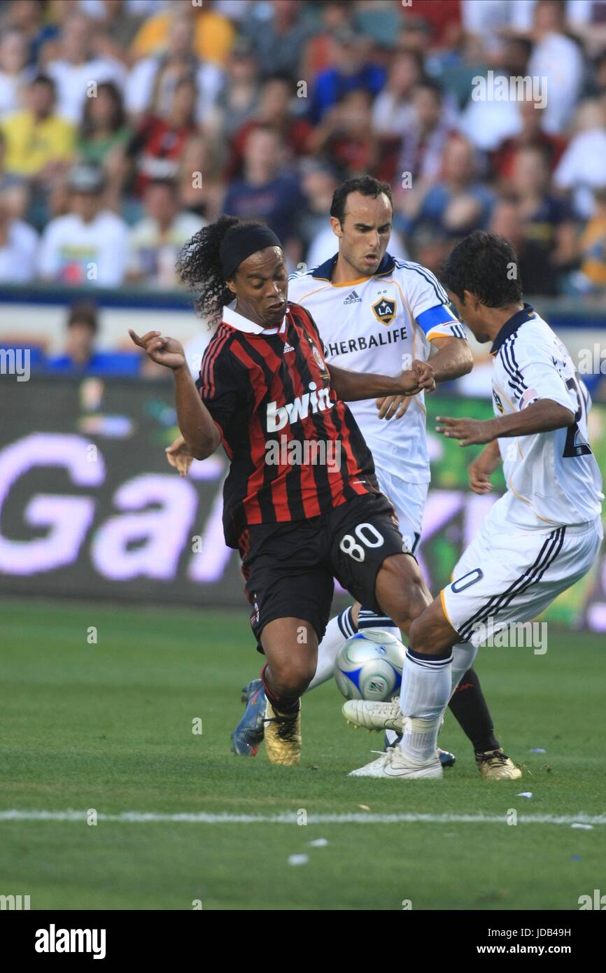 RONALDINHO & LANDON DONOVAN LA GALAXY V AC MILAN CARSON LOS ANGELES CA ...