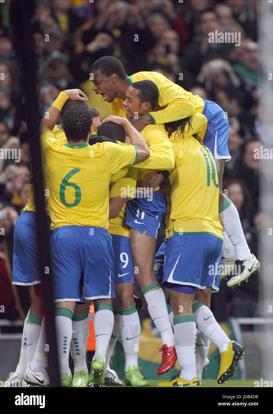 BRAZIL CELEBRATE BRAZIL V ITALY EMIRATES STADIUM LONDON ENGLAND 10 ...