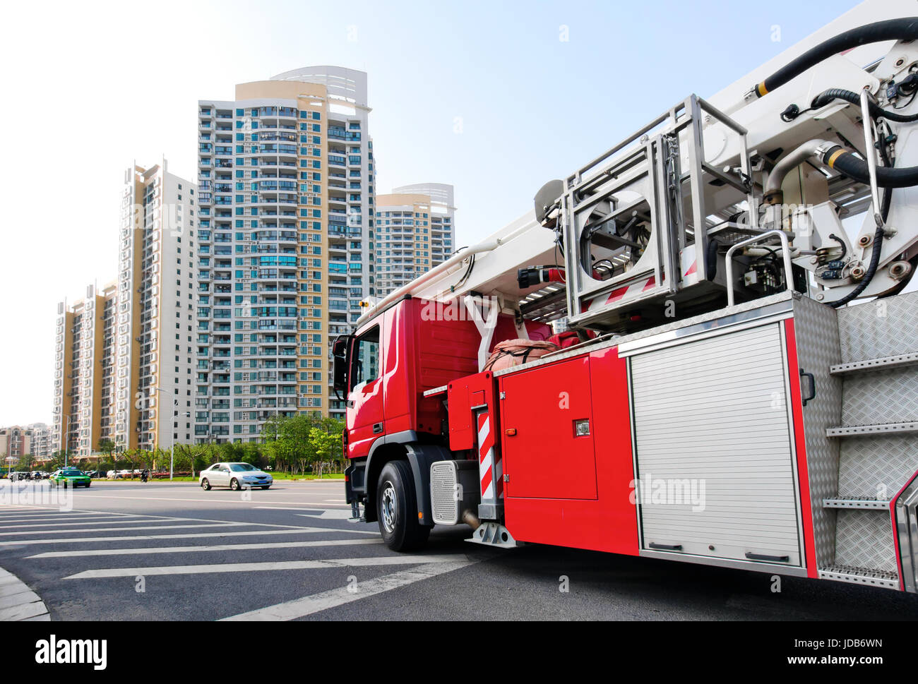Red fire engine hi-res stock photography and images - Alamy