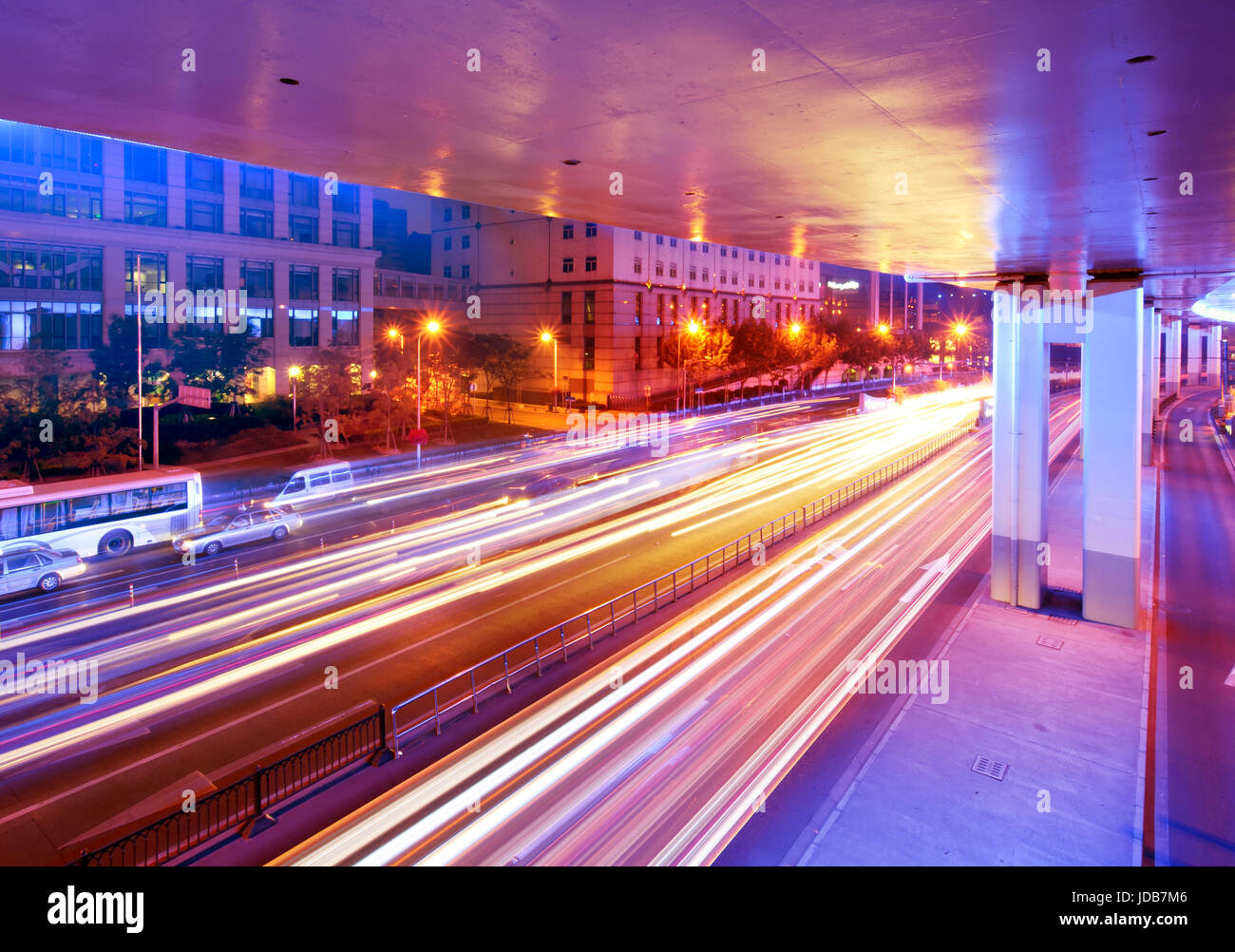 Overpass at night, heavy traffic Stock Photo - Alamy