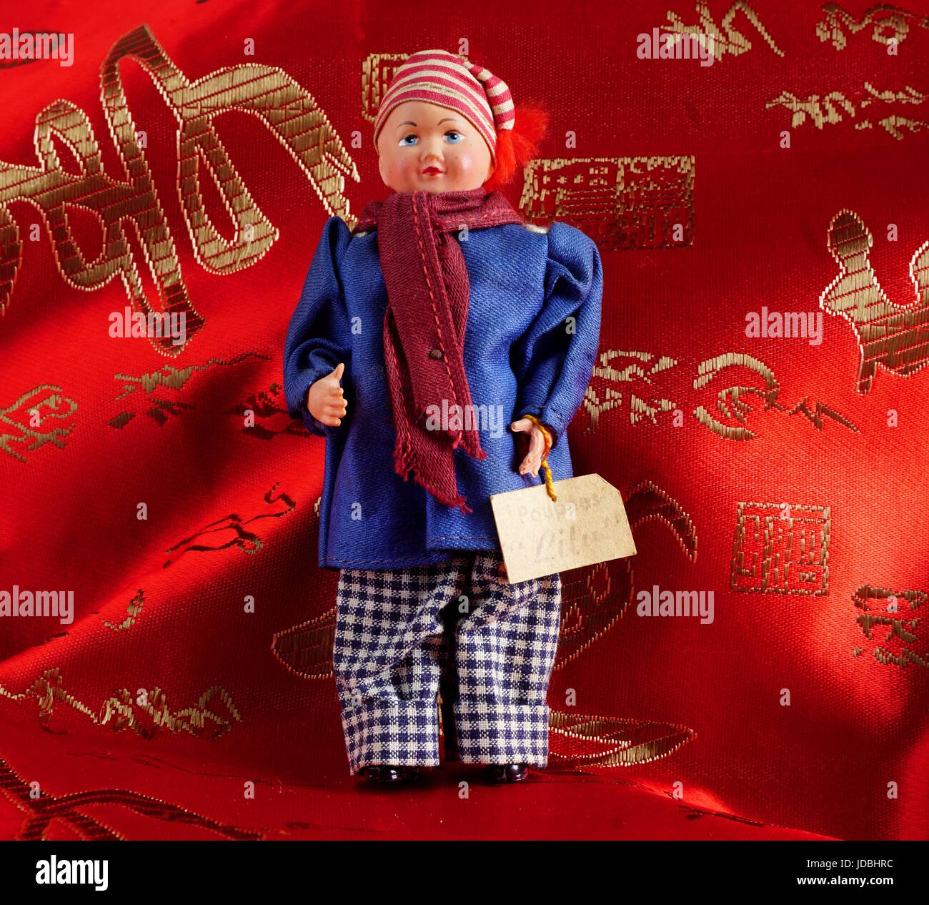 Vintage doll hi-res stock photography and images - Alamy