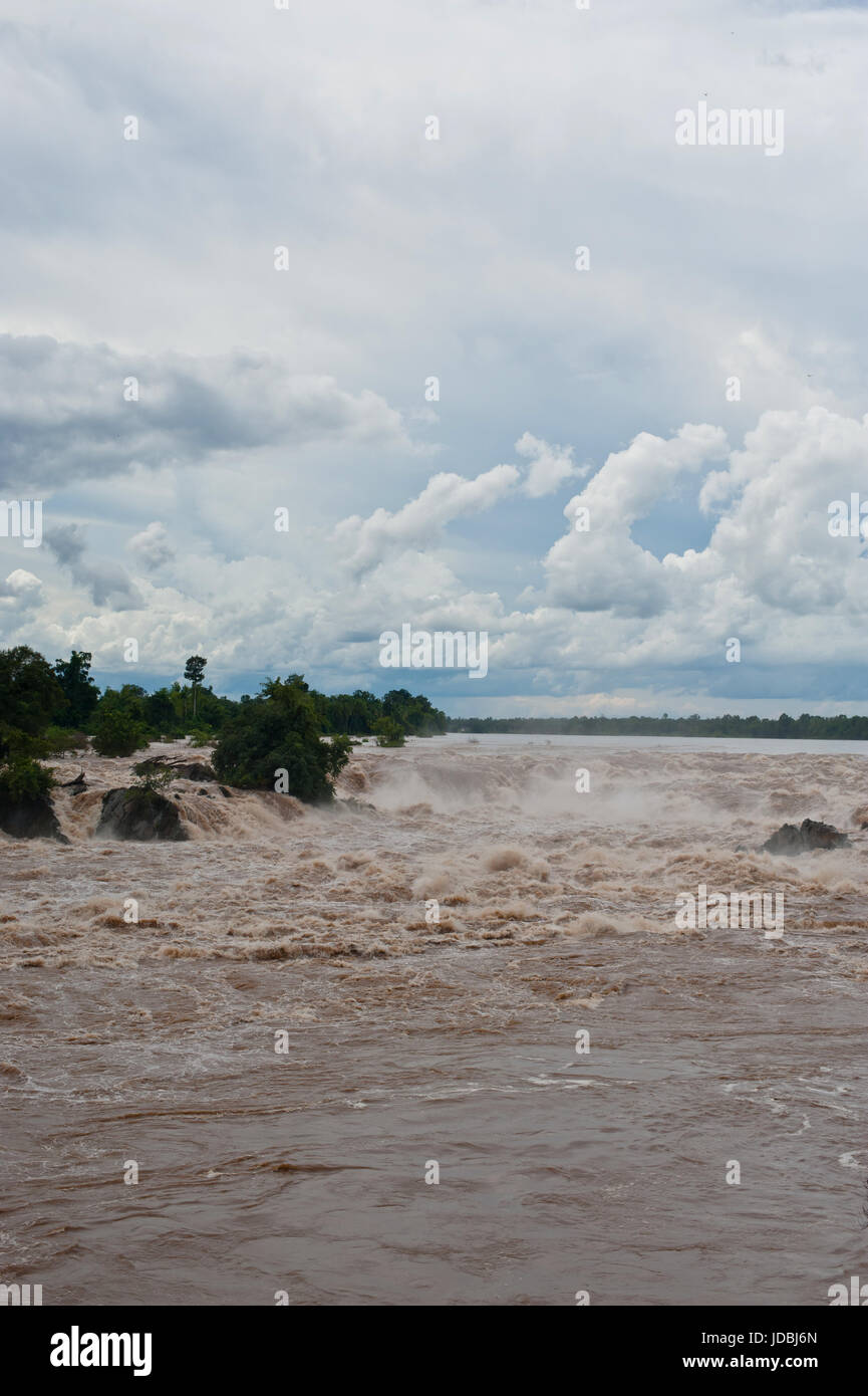Khone Phapheng water fall or mekong river in champasak southern of laos ...