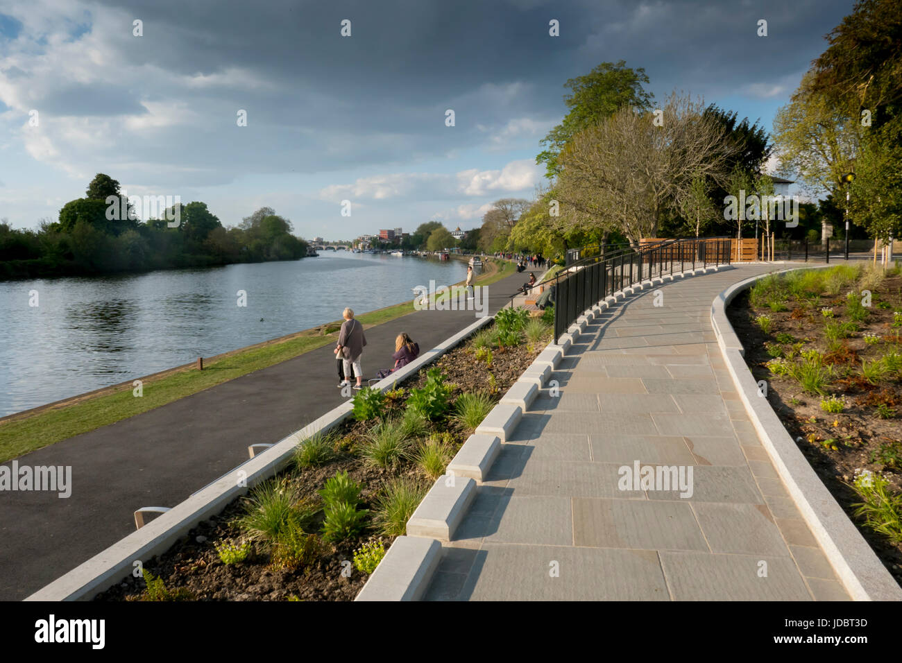 UK, England, Surrey, Kingston upon Thames river scene Stock Photo - Alamy
