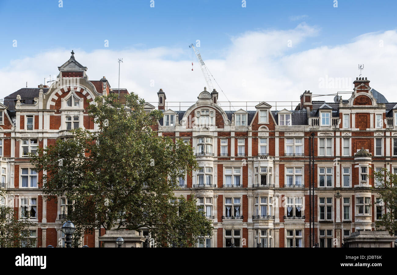 Luxury Flats in London Built in 1889 Stock Photo - Alamy