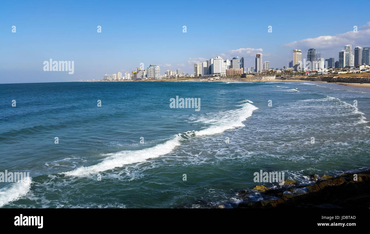Tel aviv skyline hi-res stock photography and images - Alamy