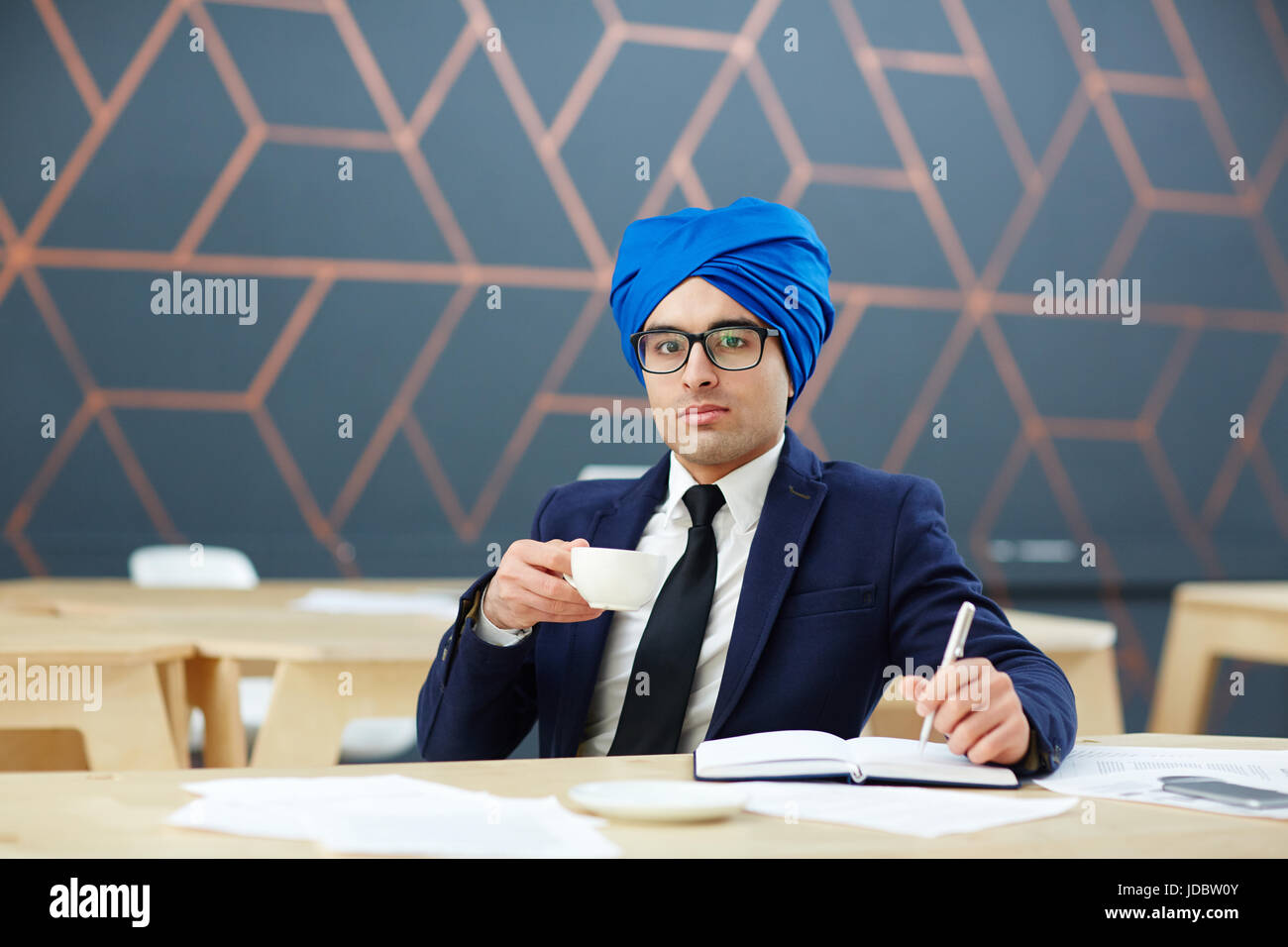 Blue turban hi-res stock photography and images - Alamy
