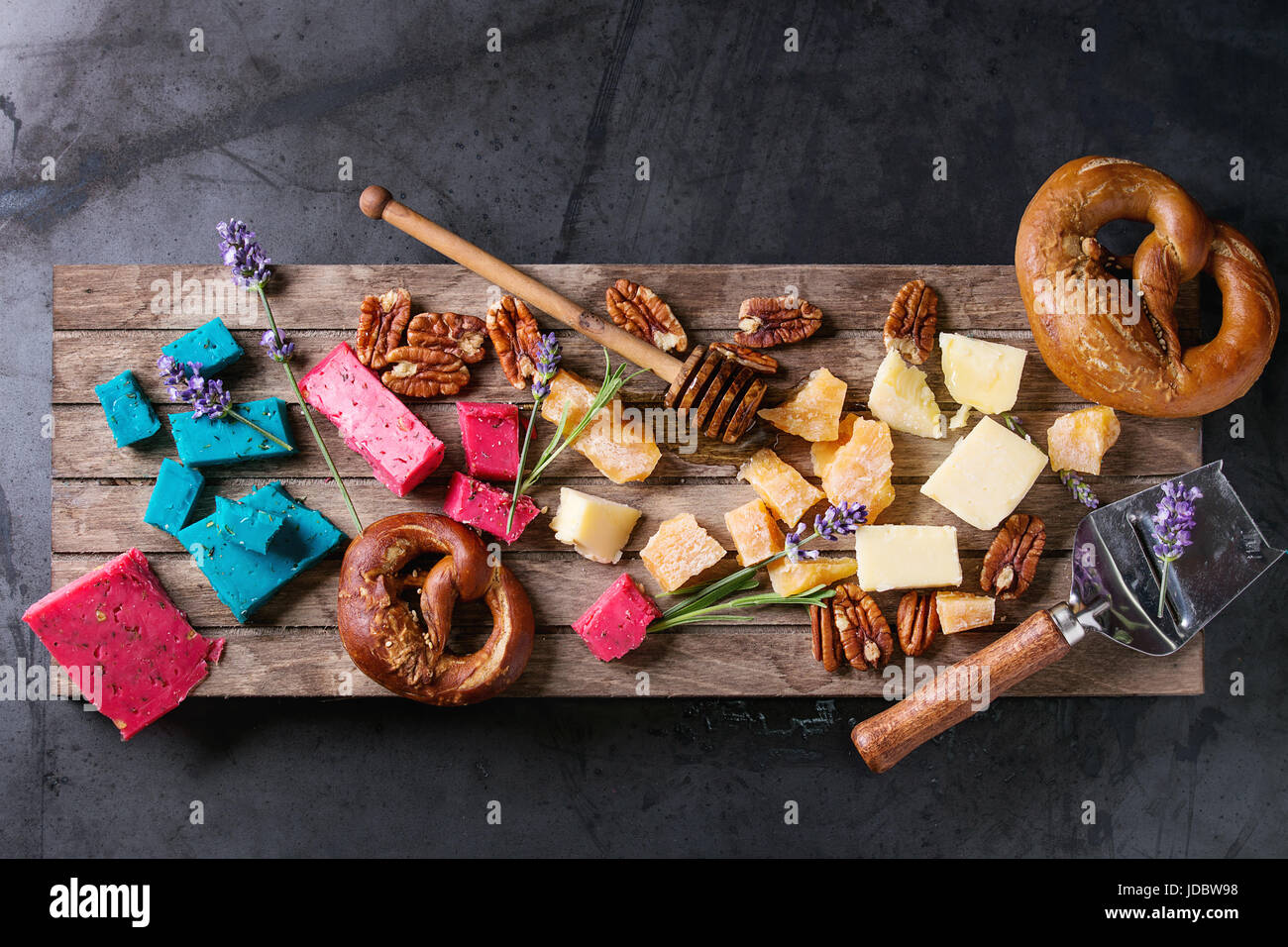 Pallet of cheese hi-res stock photography and images - Alamy