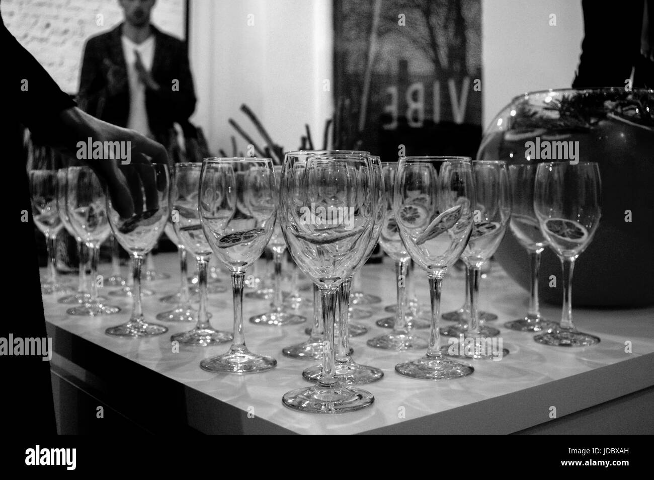 Glass cups, Glass, Wine glasses, Champagne glasses, Party, Opening ...