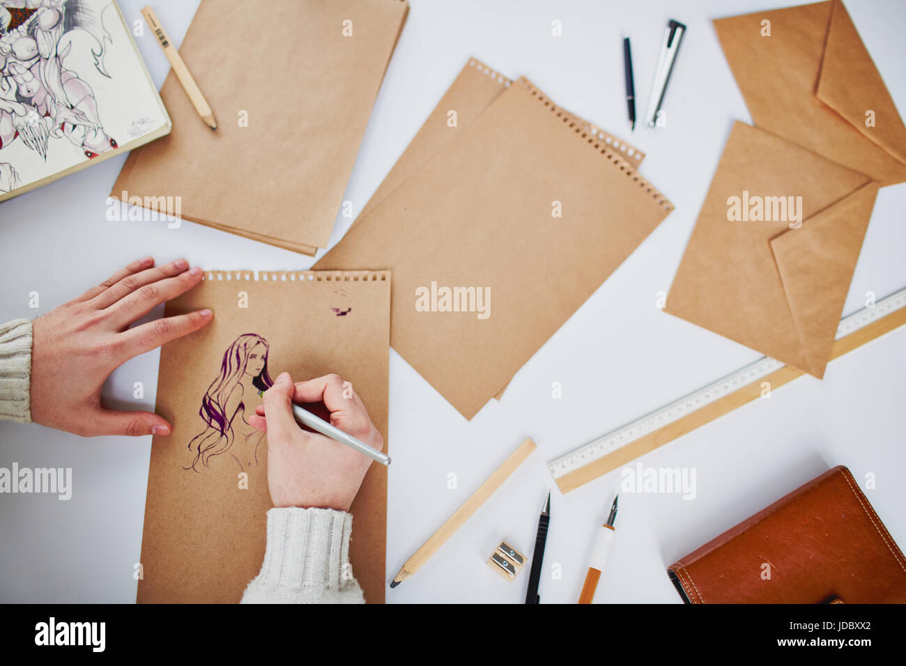 Crayon drawing of hand hi-res stock photography and images - Alamy