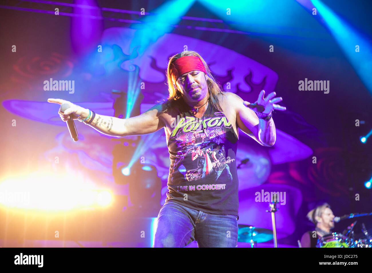 Bret Michaels Poison performs June13,2017 Oracle Arena Oakland ...