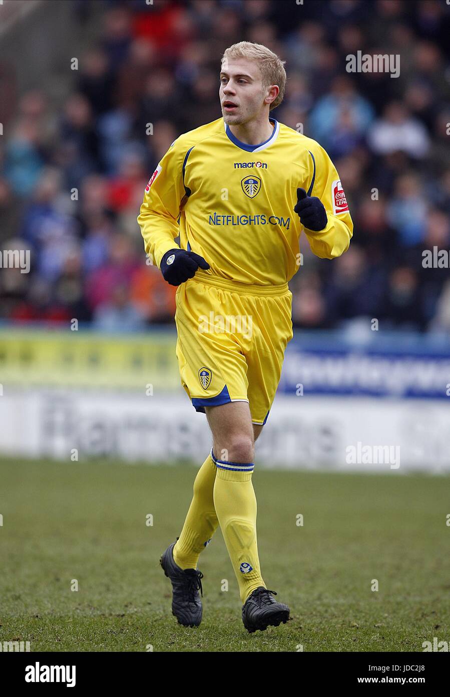 MIKE GRELLA LEEDS UNITED FC THE GALPHARM STADIUM HUDDERSFIELD ENGLAND ...